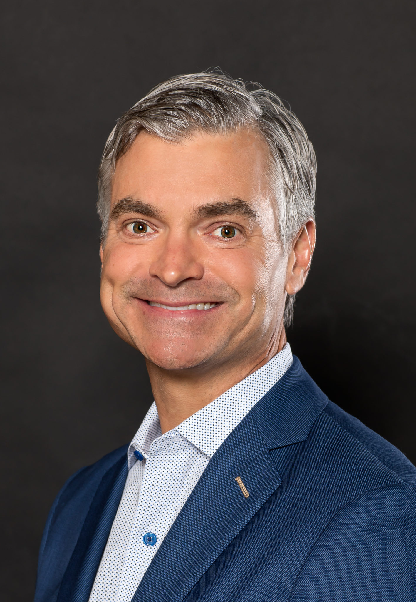 Dr. Michael C. Casadaban | Fusion Implant Center | Oral Surgeon